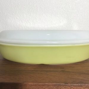 Pyrex | Kitchen | Vintage Pyrex Olive Verde Divided Baking Dish | Poshmark